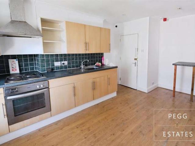 1 Bedroom Flat