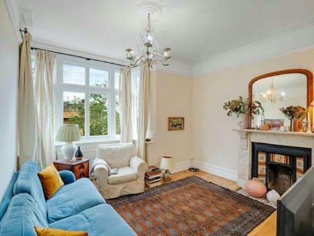 1 Bedroom Flat