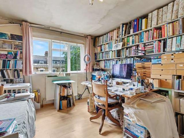 1 Bedroom Flat