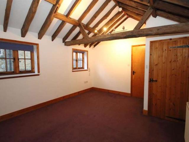 1 Bedroom Flat