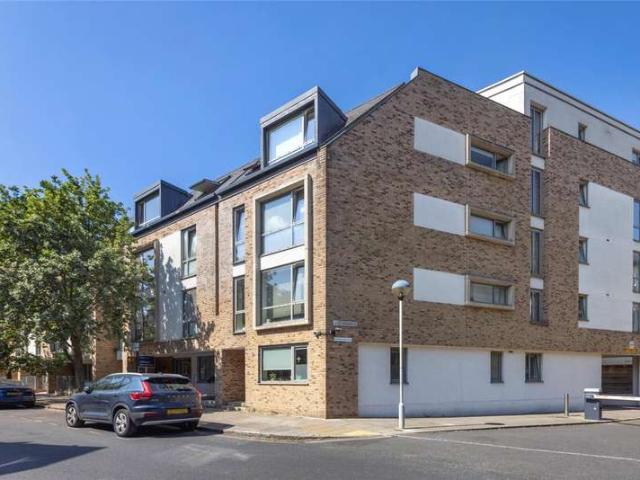 1 Bedroom Flat