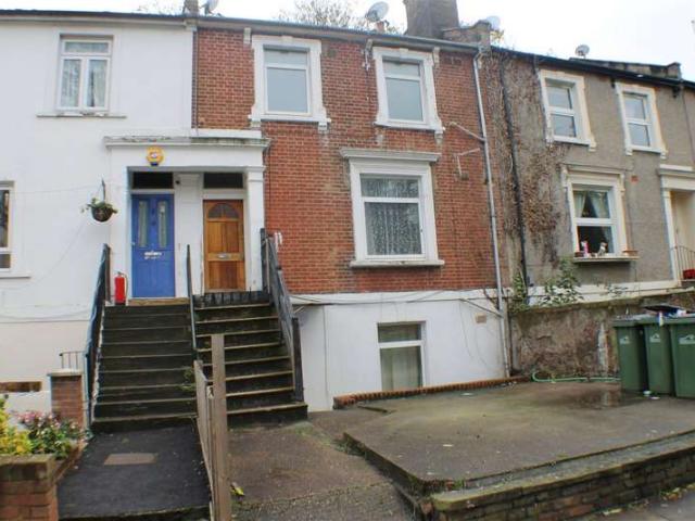 1 Bedroom Flat