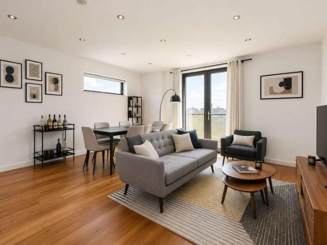 1 Bedroom Flat