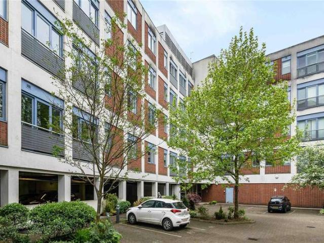 1 Bedroom Flat