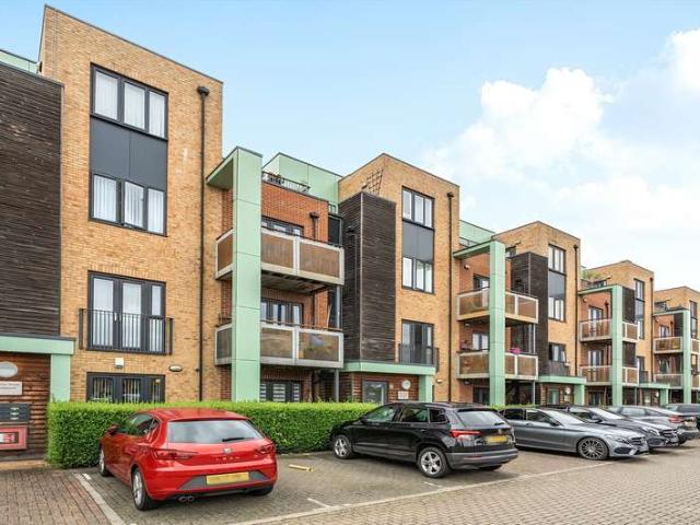 1 Bedroom Flat