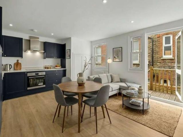 1 Bedroom Flat
