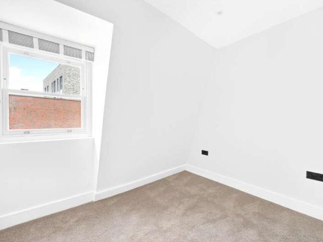 1 Bedroom Flat