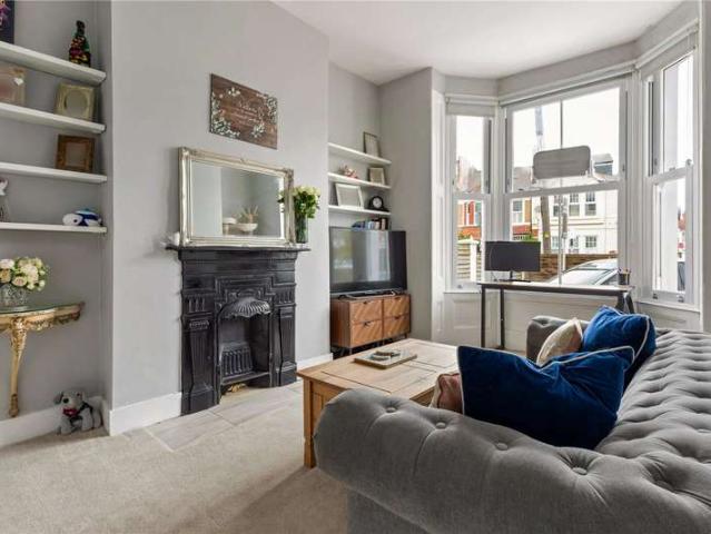 1 Bedroom Flat