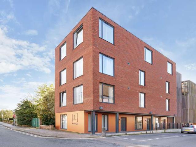 1 Bedroom Flat