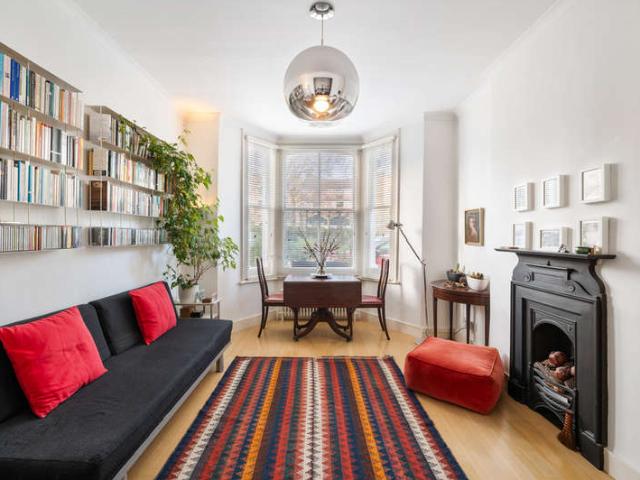 1 Bedroom Flat