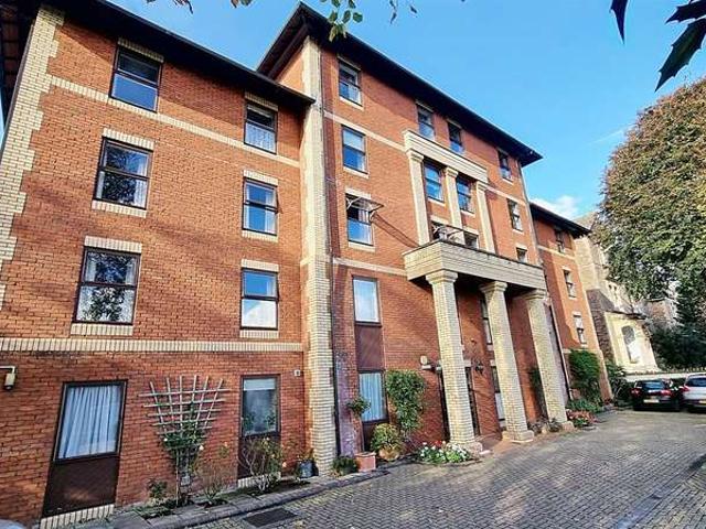 1 Bedroom Flat
