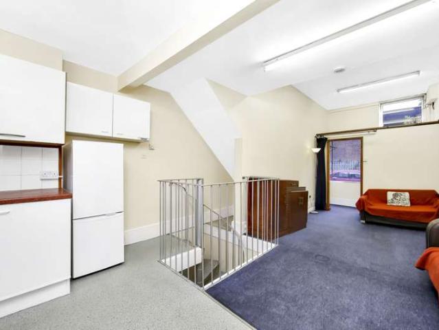 1 Bedroom Flat