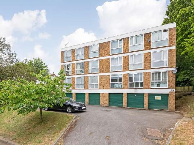 1 Bedroom Flat