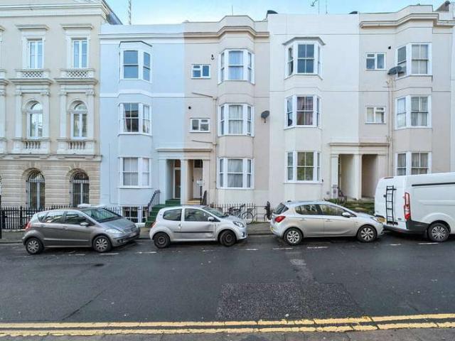 1 Bedroom Flat