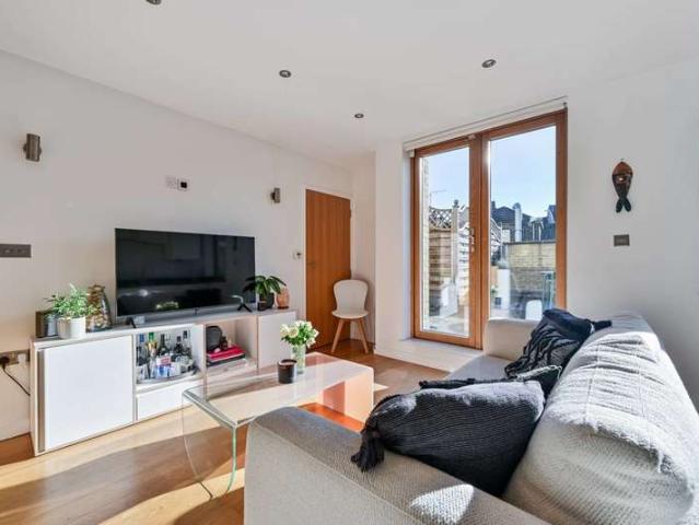 1 Bedroom Flat