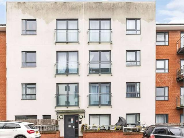 1 Bedroom Flat