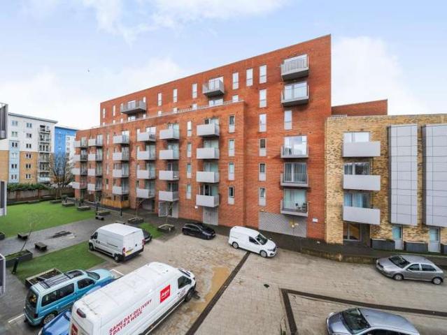 1 Bedroom Flat