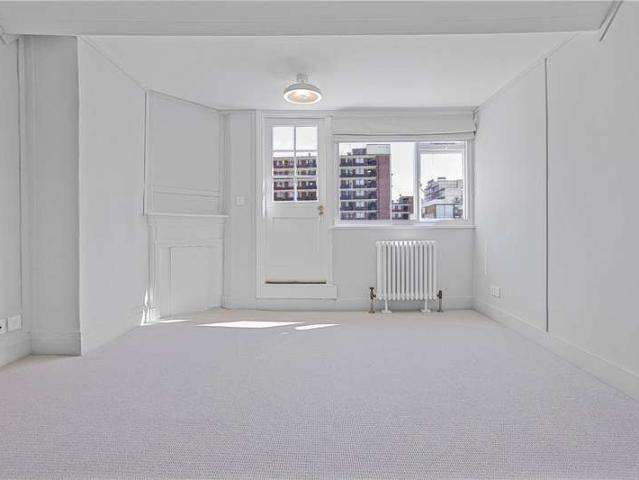 1 Bedroom Flat