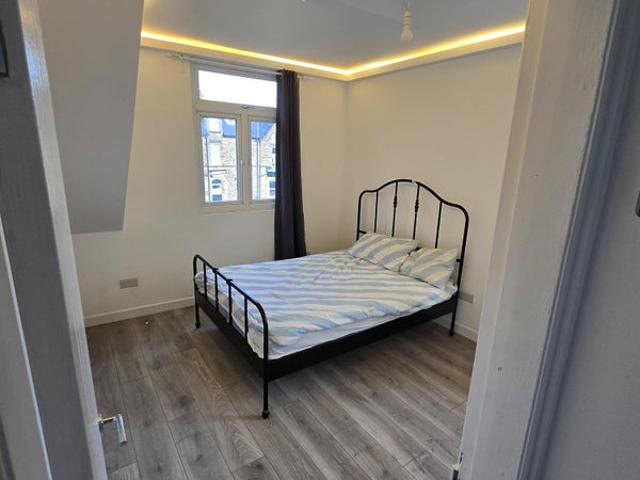1 bedroom flat
