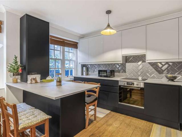 1 Bedroom Flat