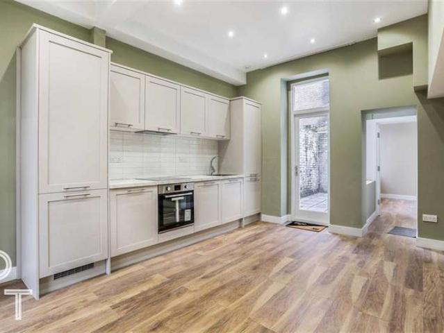 1 Bedroom Flat