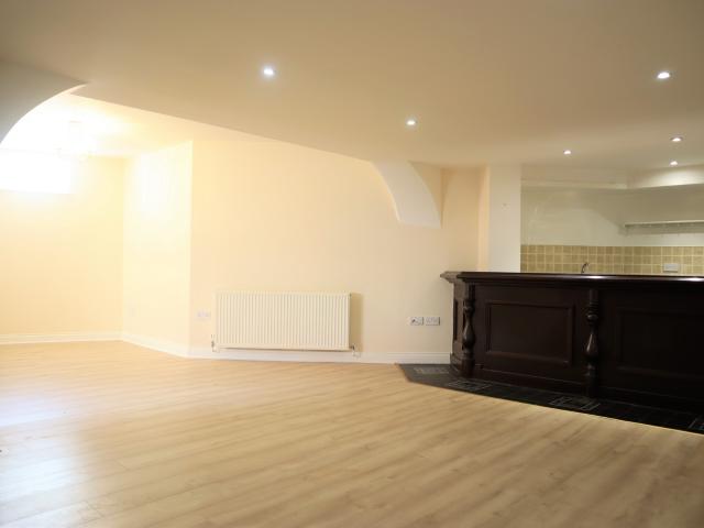 1 Bedroom Flat