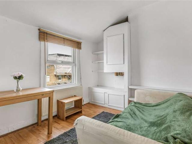1 Bedroom Flat