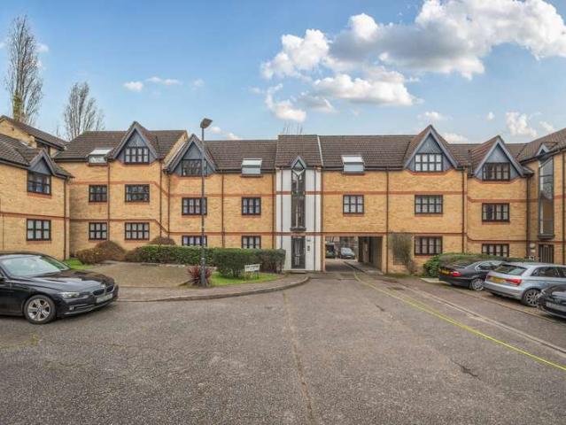1 Bedroom Flat