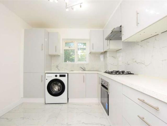 1 Bedroom Flat