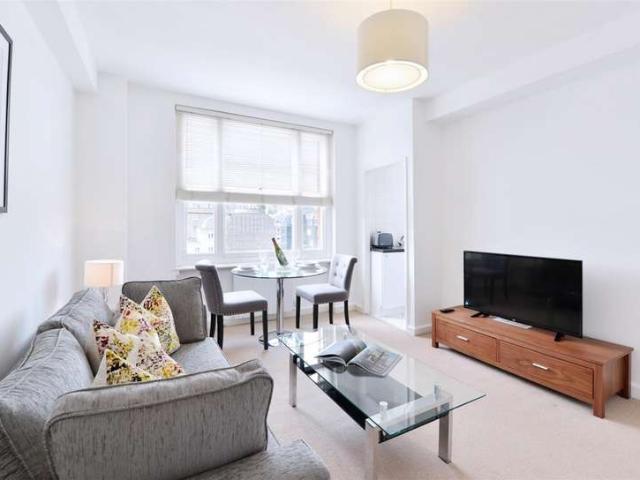 1 Bedroom Flat
