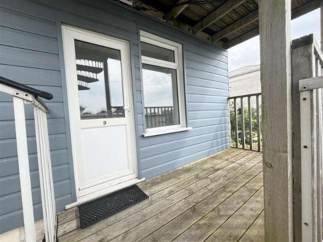 1 Bedroom Flat