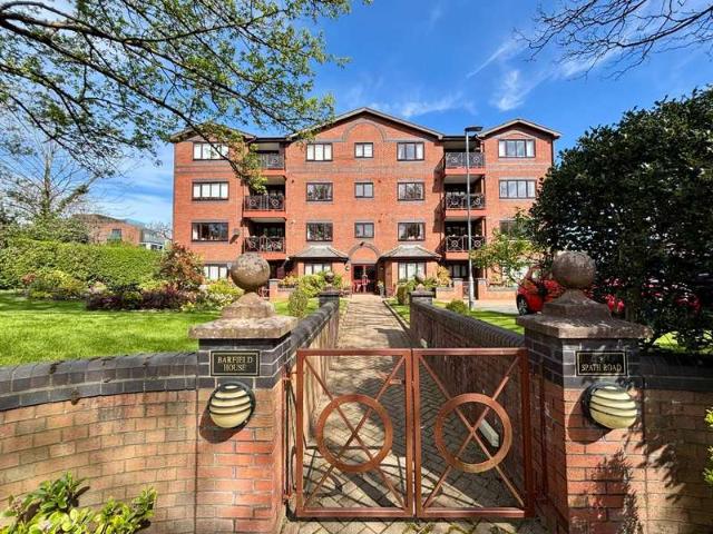 1 Bedroom Flat