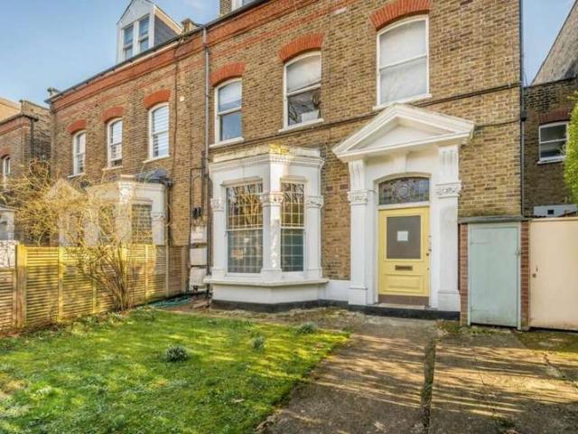 1 Bedroom Flat