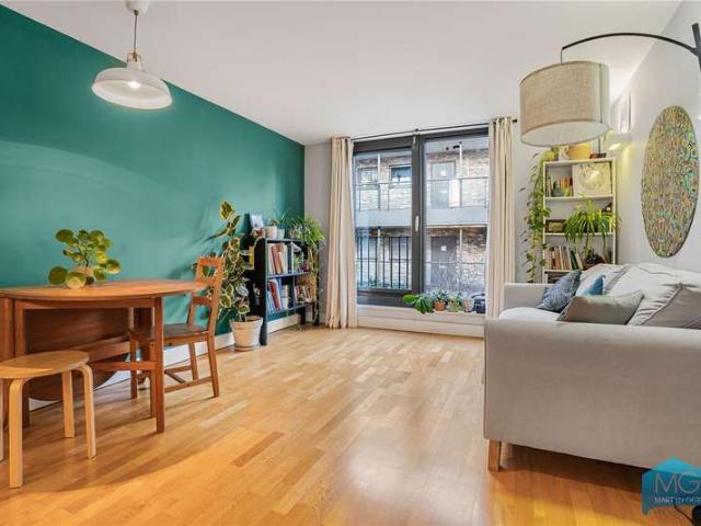 1 Bedroom Flat