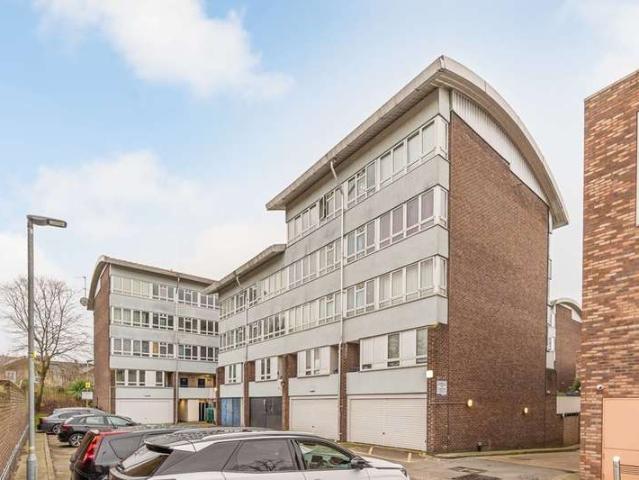 1 Bedroom Flat