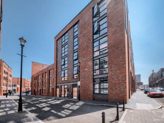 1 Bedroom Flat