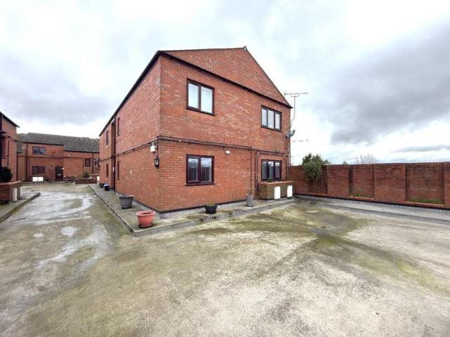 1 Bedroom Flat