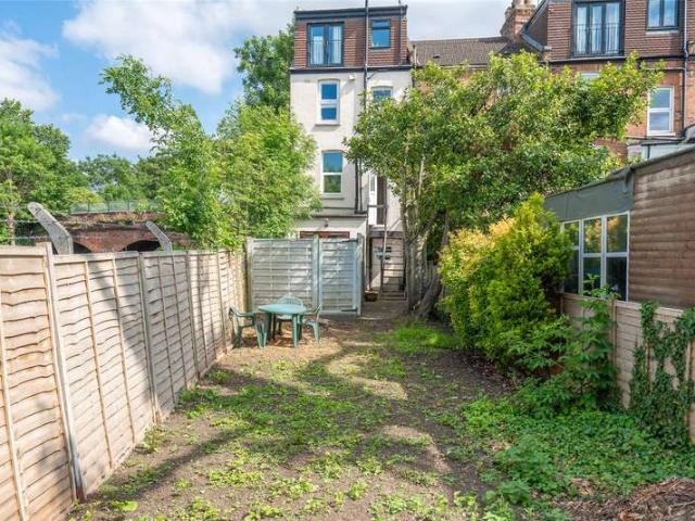 1 Bedroom Flat