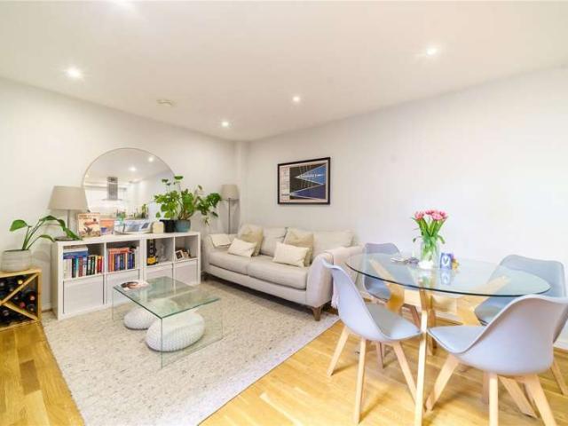 1 Bedroom Flat