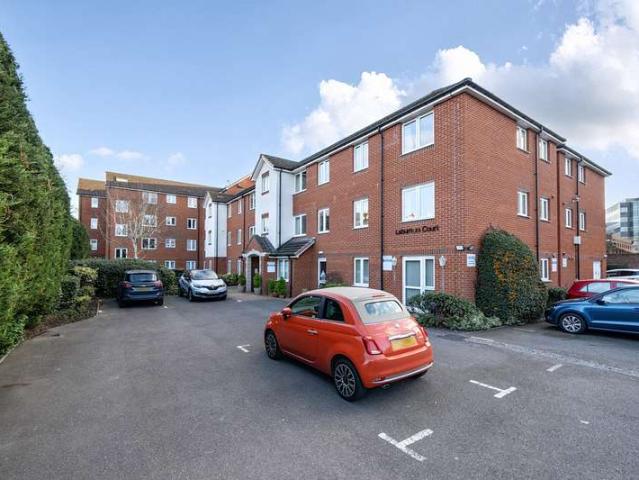 1 Bedroom Flat