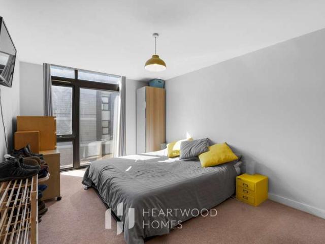 1 Bedroom Flat