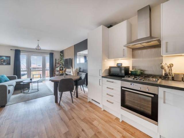 1 Bedroom Flat