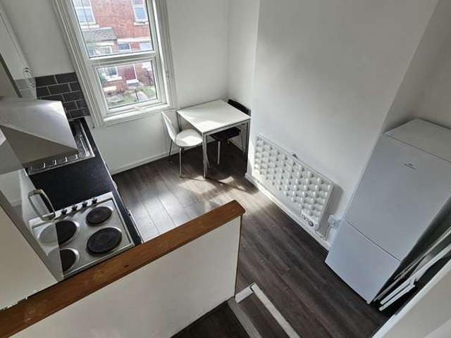 1 Bedroom Flat