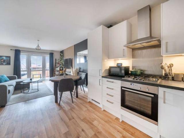1 Bedroom Flat