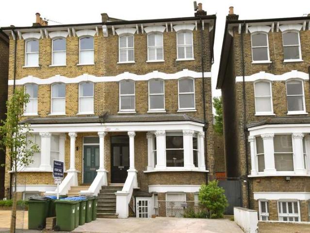 1 Bedroom Flat