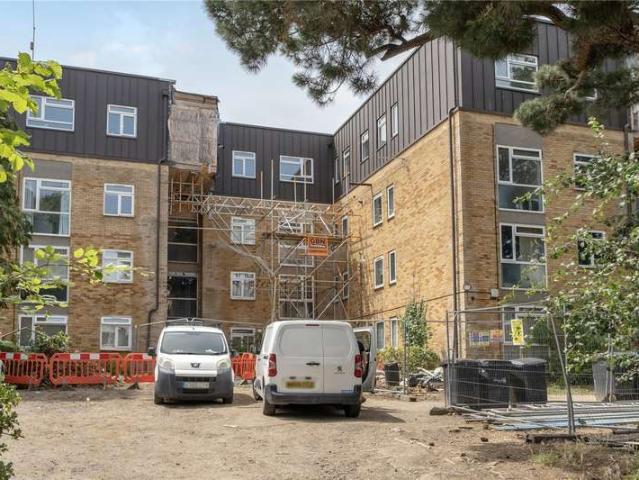 1 Bedroom Flat