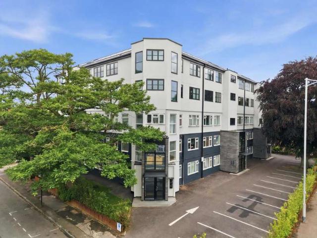 1 Bedroom Flat