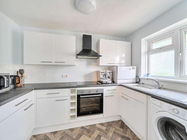 1 Bedroom Flat