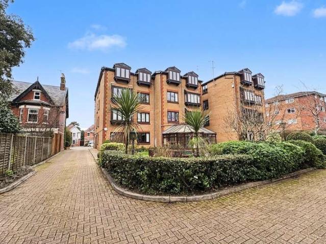 1 Bedroom Flat