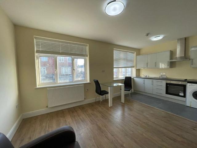 1 Bedroom Flat